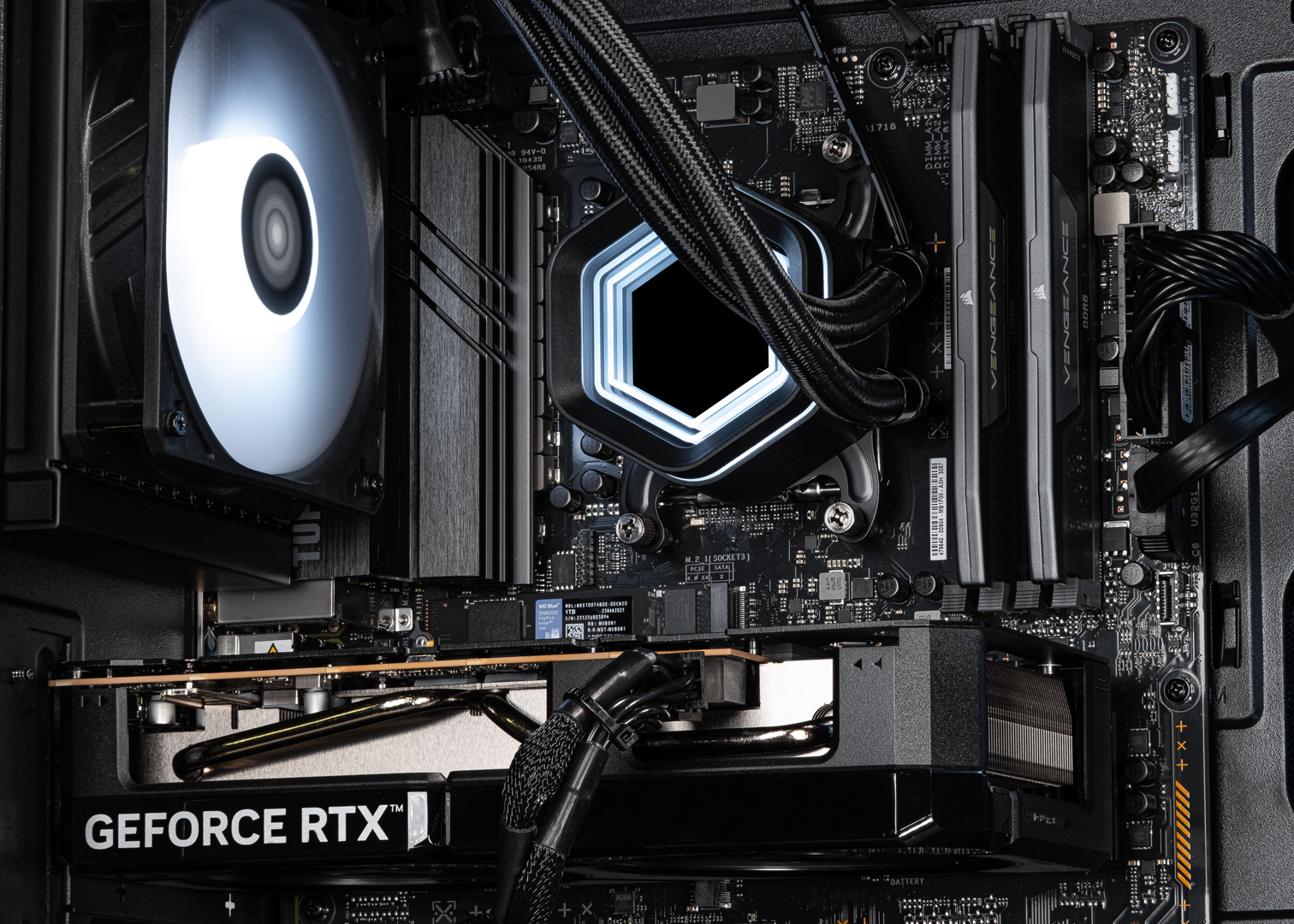 Custom built gaming PC with an AMD Ryzen 5 8400F and - 3XS